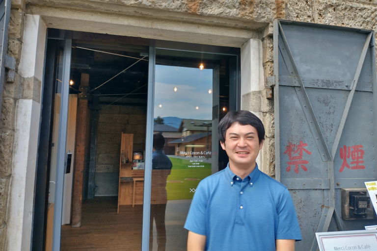 富岡市の暮らしと移住のWEBマガジン『まゆといと』｜【富岡倉庫】Merci Cocon & Café メルシー・ココン&カフェ